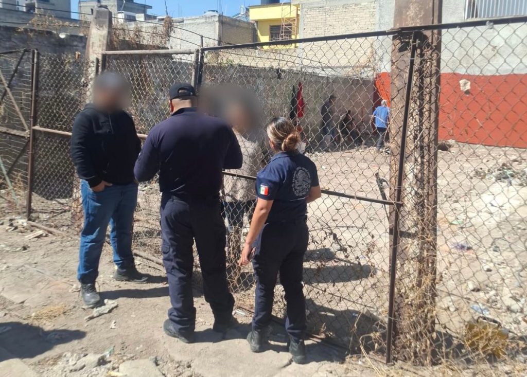 Evita policía de Ecatepec despojo de predio en colonia Gustavo Baz ...